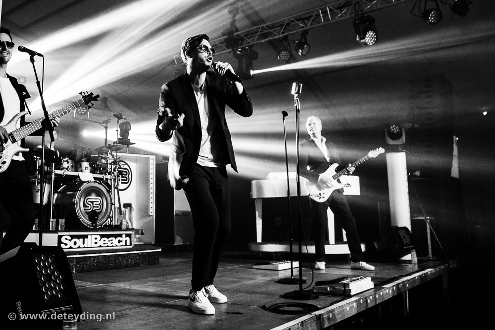 Soulbeach en DJ Michiel sluiten Sassenheimse feestweek af – De Teyding